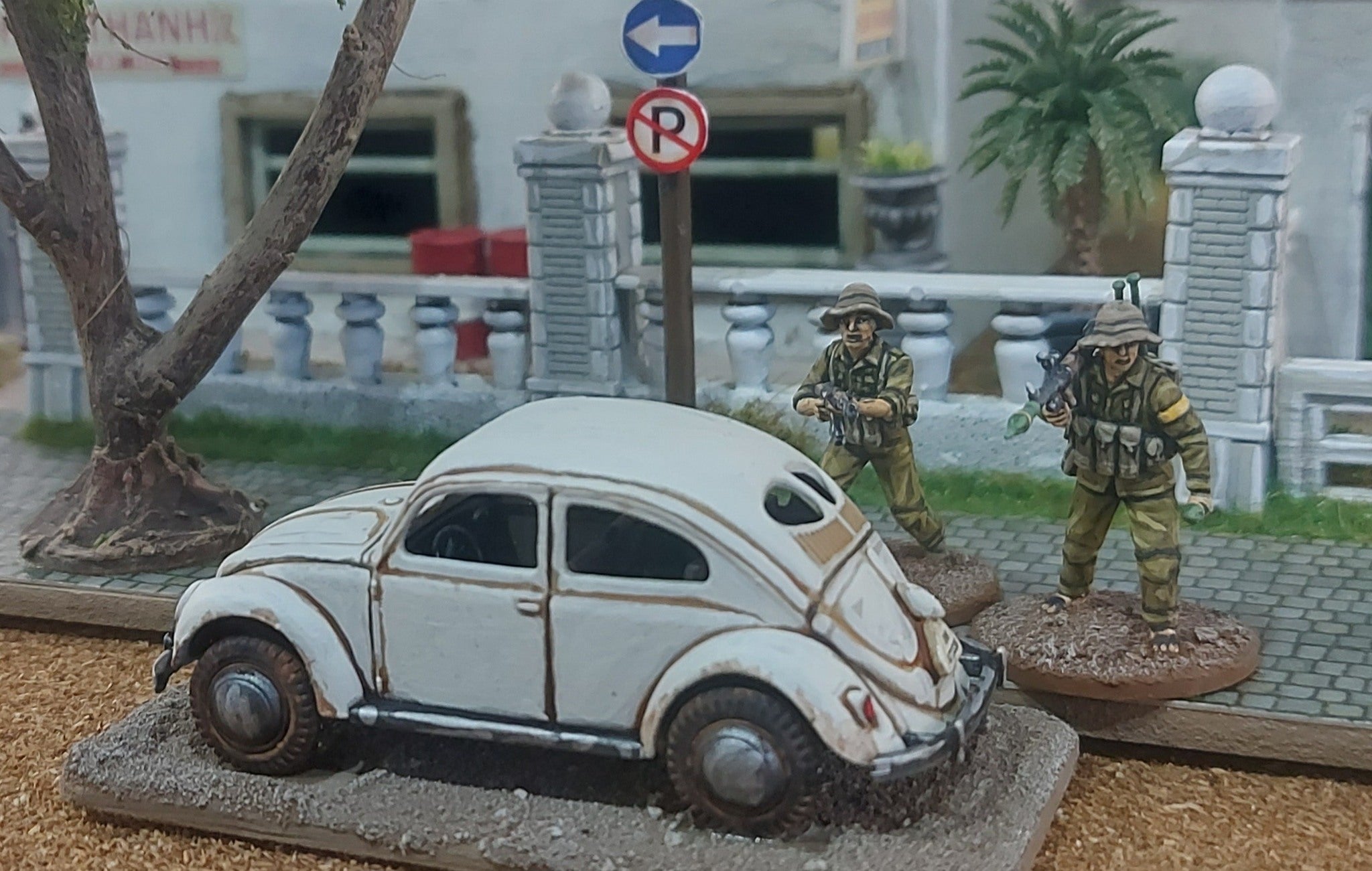 281003 - People's Army of Vietnam (NVA) with Command – RUBICON MODELS ...