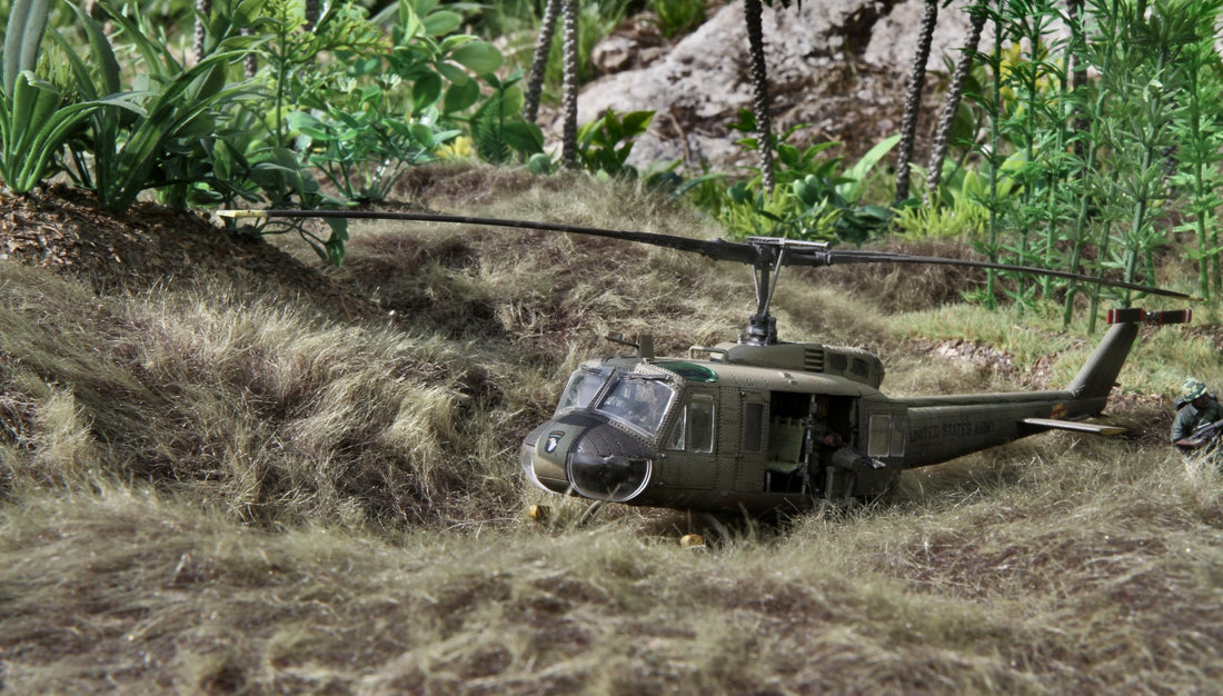 280119 - Bell UH-1D / UH-1H "Huey" – RUBICON MODELS UK Ltd