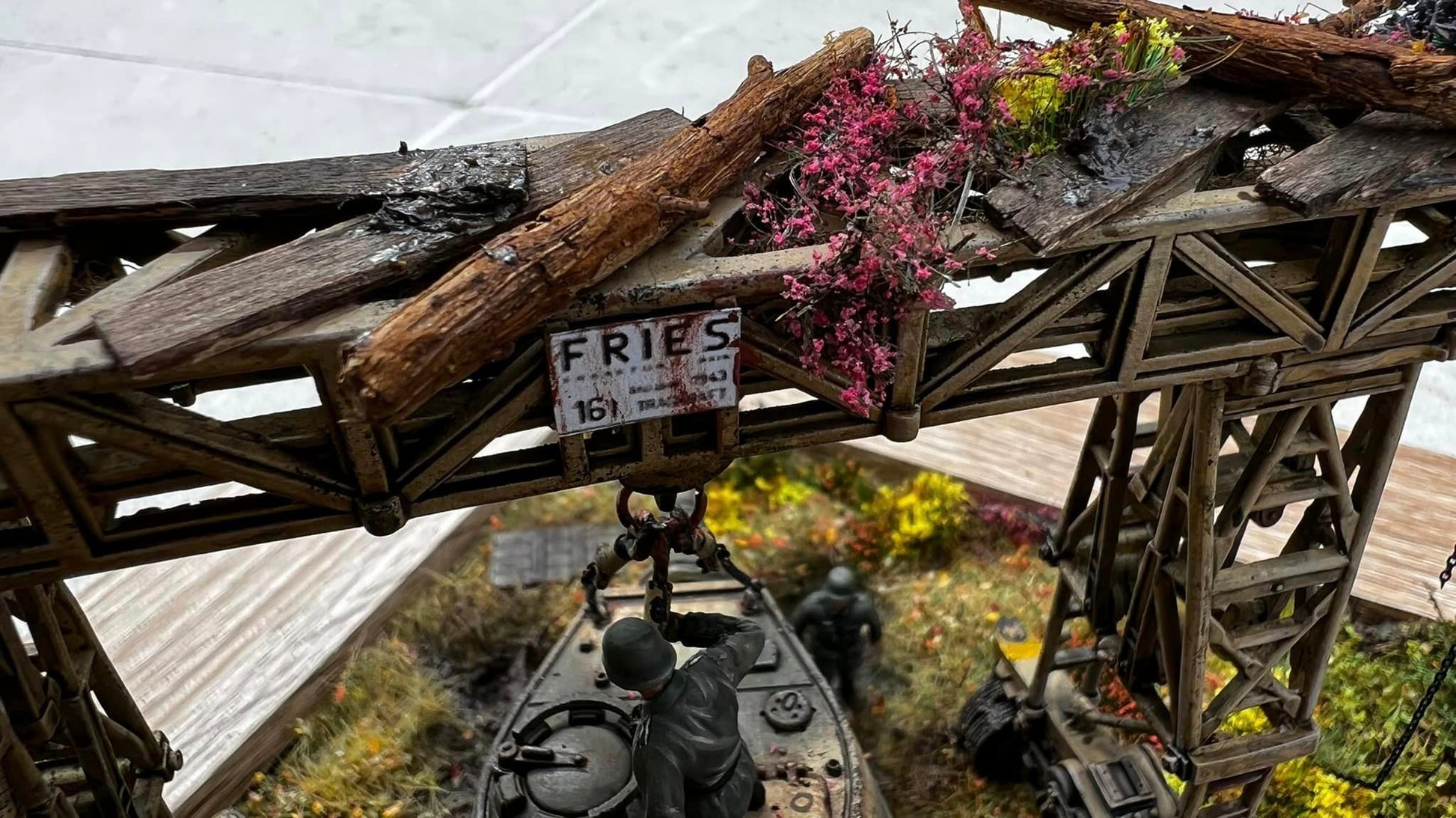 282034 Fries Kran 16t Strabokran German Gantry Crane – RUBICON MODELS ...